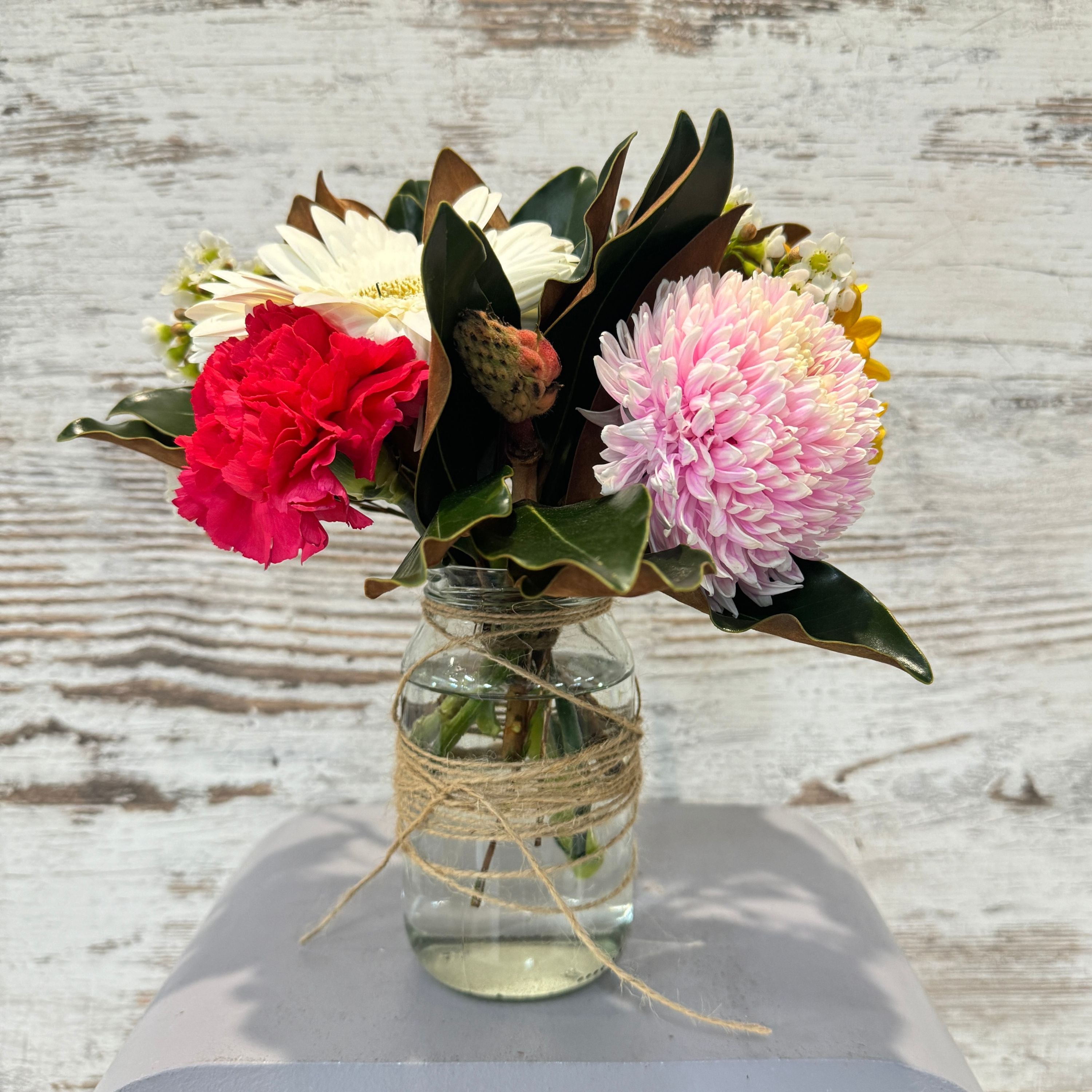 Today's Fresh Floral Designs - Moranbah Blooms